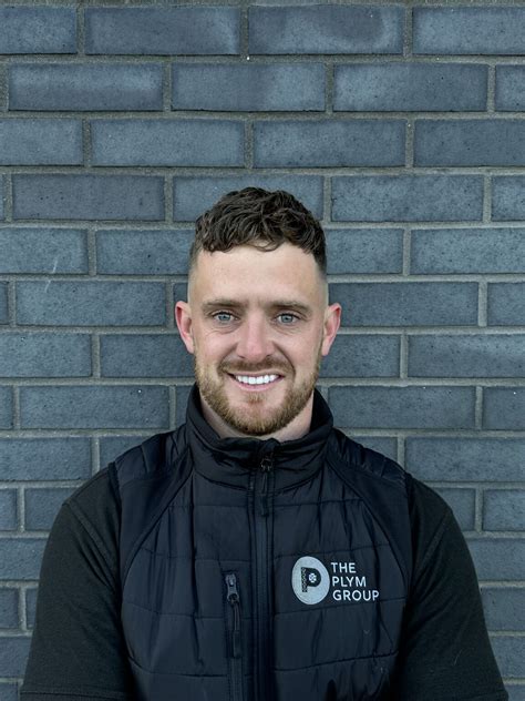 Introducing Bricklaying Masonry Director Plym Group Mason Team Bricklayer Plymgroup