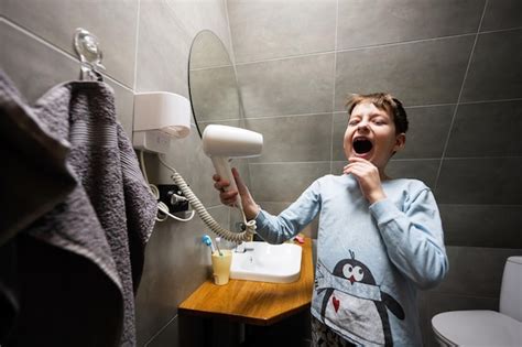 Fotos Cagando Banheiro 89000 Fotos De Arquivo Grátis De Alta Qualidade