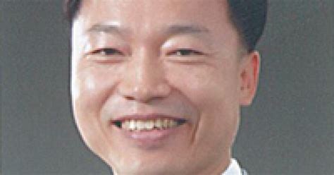 헌재 사무차장에 이준 변호사