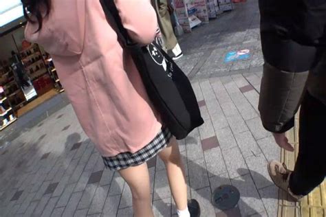 Gana 2662 マジ軟派、初撮。 1787 ちょい地味で押せばヤレそうな雰囲気がたまらんjdをナンパ！胸の谷間にパンチラにスキの多さが