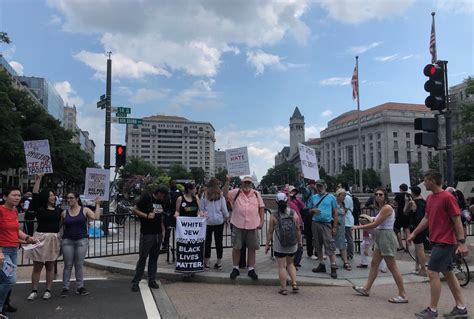 Right And Left Wing Groups Hold Competing Dc Rallies Medill News Service