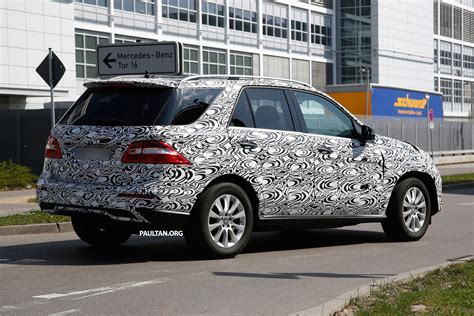 Spyshots Mercedes Benz Ml Gets Revised Interior Mercedes Benz Ml Class