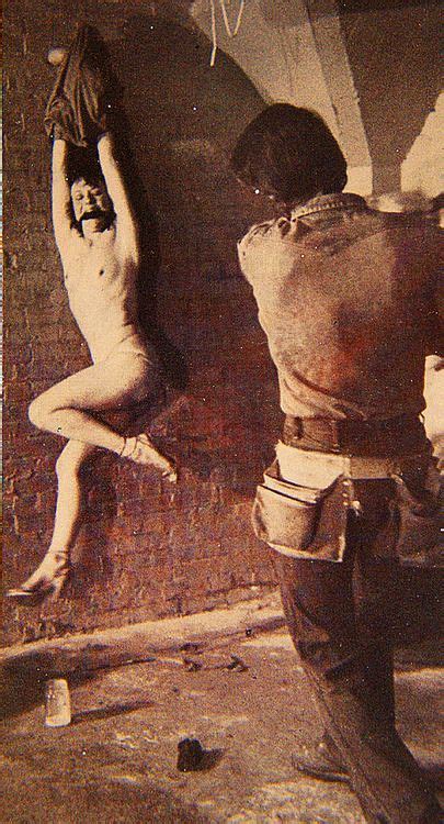 Foto De Classic Wrist Suspension