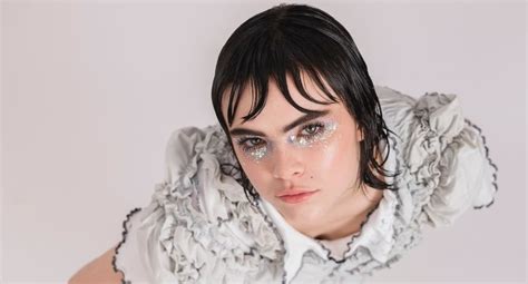 Supalonely Singer Benee Takes Off On Tour Girlfriend