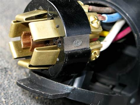 How To Replace 7 Pin Trailer Cord Socket