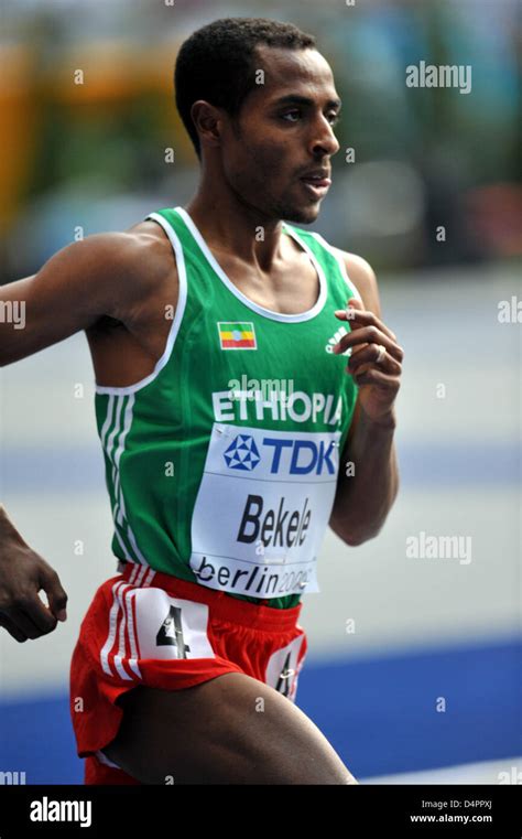 Kenenisa Bekele Of Ethopia Wins The Gold Medal In The 5000m Race At