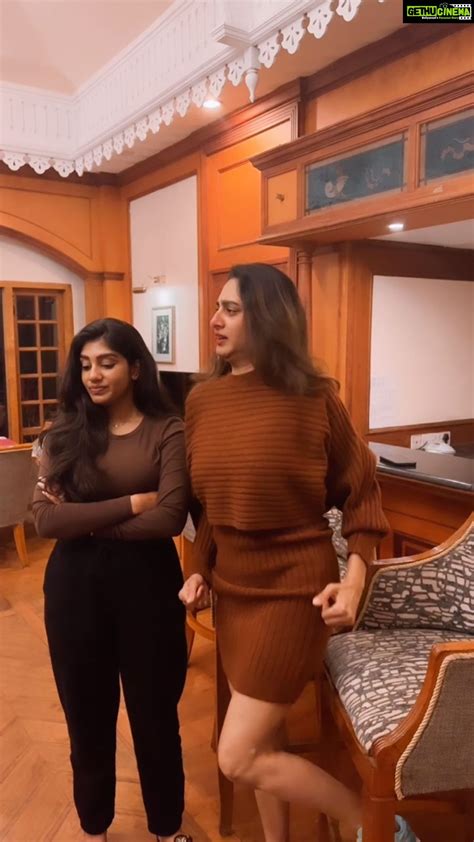 Actress Sureka Hd Instagram Photos And Wallpapers January 2022 Gethu Cinema