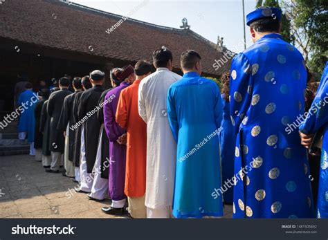 Vietnamese Men Wear Traditional Long Dress Stock Photo Shutterstock