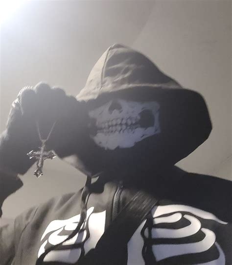 Pin By Jas69 On Pp Discord In 2025 Cute Selfie Ideas Male Icon Mens