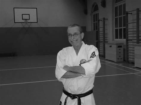 Karate Sparte Trauert Um Andreas Modl 8 Dan Vfb Langenhagen E V