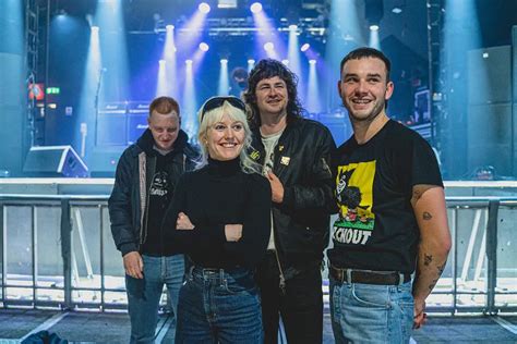 On Tour With Amyl And The Sniffers Kerrang
