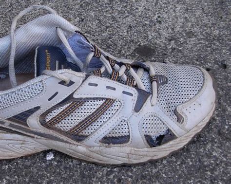 What Do Wear Patterns Mean For Your Walking Shoes