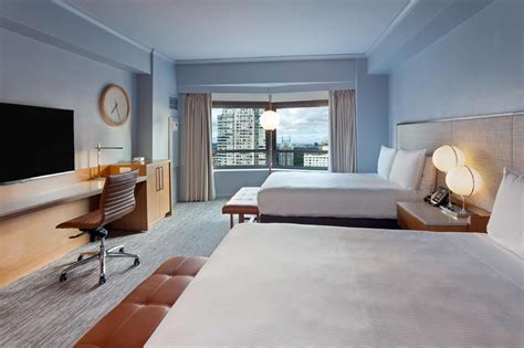 New York Hilton Midtown Hotel In New York Ny Room Deals Photos