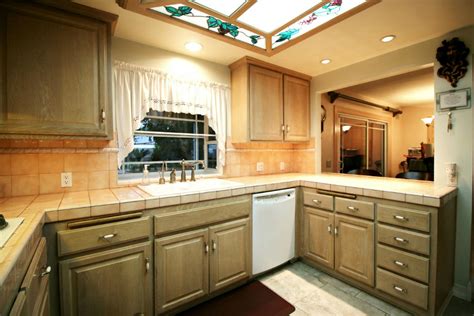 Pass Through Breakfast Bar