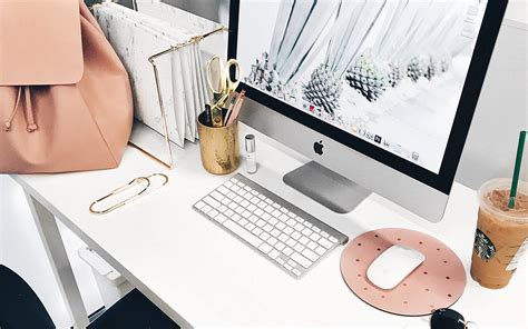 Design Expert Interview Girly