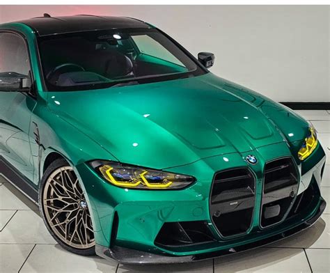 Green 2022 Bmw M4