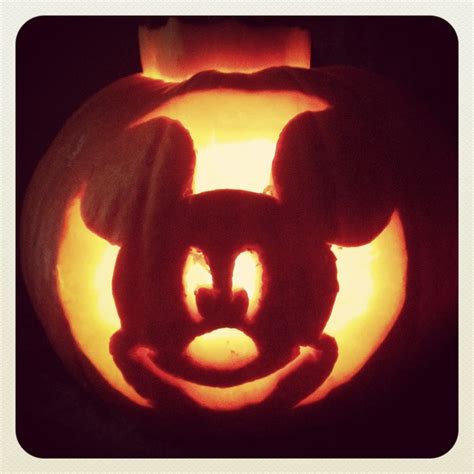 Mickey Mouse Pumpkin Template