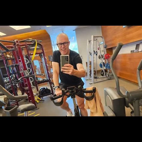 [video] James Eagleton On Linkedin 1⃣ 2⃣