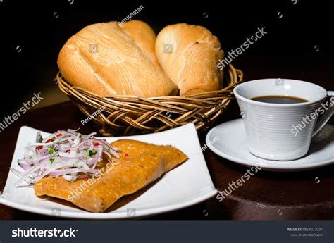 Desayuno Mantel Peru Más De 5 Fotos De Stock Con Licencia Libres De
