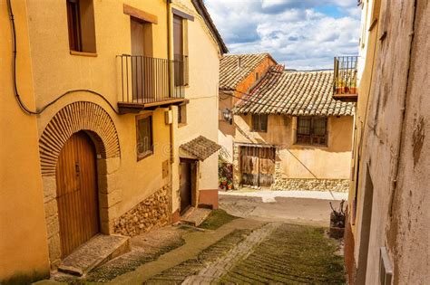 Calles Empinadas Con Casas Medievales De Piedra En La Ciudad De