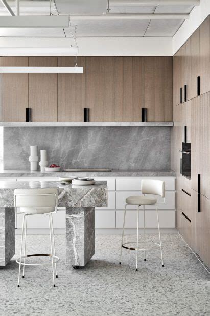 Mim Design Create Bright Office For Cobild Construction Company