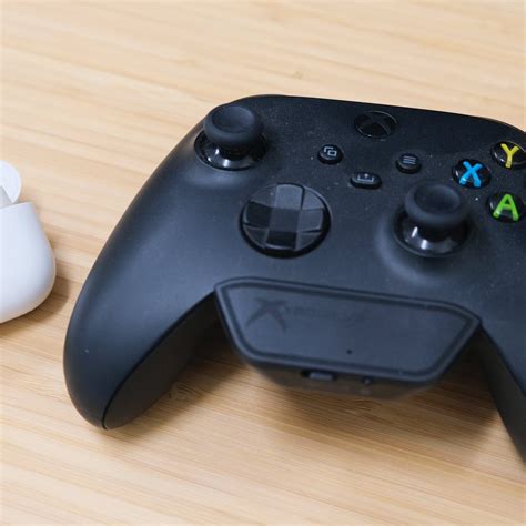 How To Connect A Wireless Controller To Your Xbox One S Buy Xbox