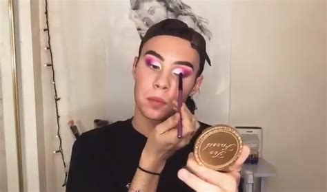 Dad Interrupts Son While Hes Putting On Makeup And His Reaction Will
