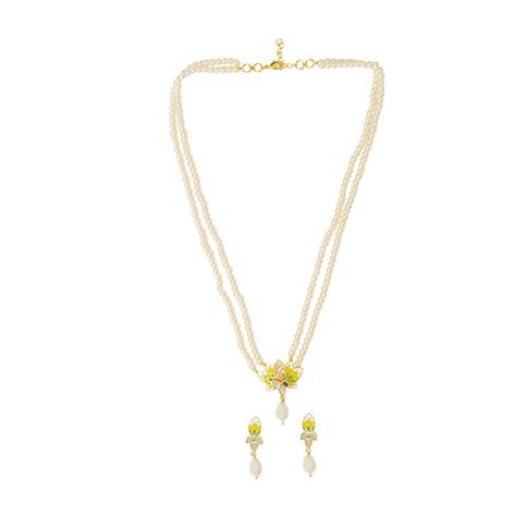 Faux White Pearls Gold Plated Necklace Set Voylla