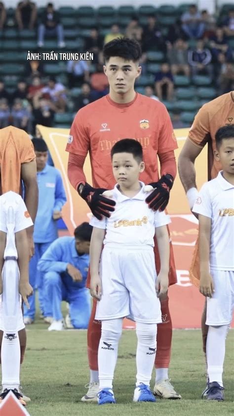 Thủ Môn 191 M Trần Trung Kiên Trở Thành ‘hiện Tượng Tại Sea Games 33