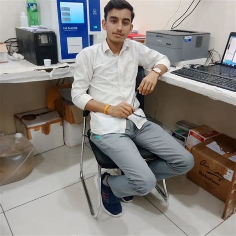 Hitu Patel 007 Hitu Patel 207 • Threads Say More