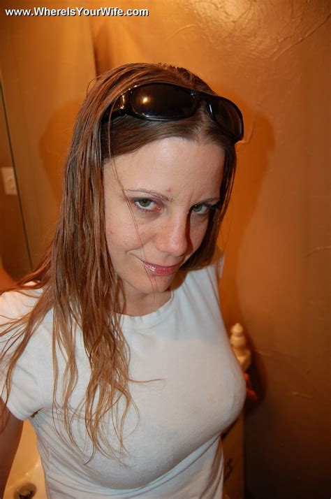 Cute Long Haired Wife Pulls Down Her Deep B Xxx Dessert Picture 1