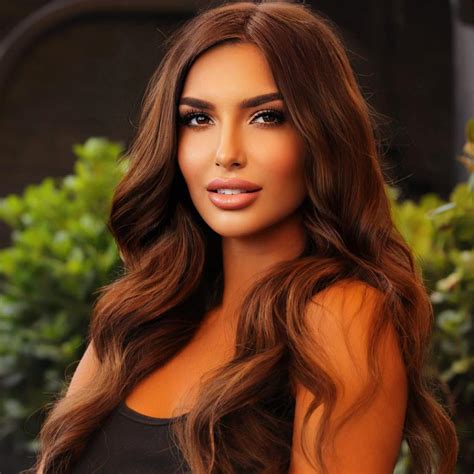 Sara Dubai Stars