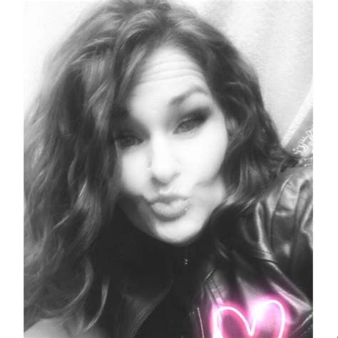 Candace Brooks Candace Brooks Added A New Photo