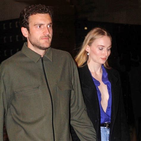 Sophie Turner And Peregrine Pearson Enjoy Romantic Trip To Paris