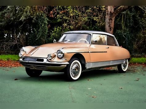 Classic Citroen Ds Cars For Sale Car And Classic