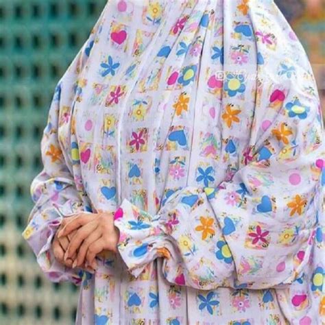 Islamic Namaz Chador With Sleeves For Women Ideal For Praying Floral