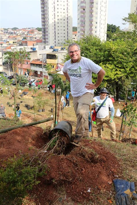 Muda Mooca Convoca Mutirão Para Plantio De árvores E Flores Ciclovivo
