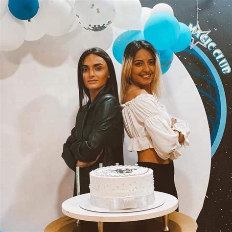 ქართული ცეკვის სამოყვარულო სტუდია ნიელი Home