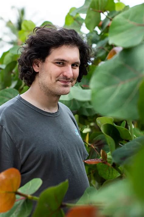 Sam Bankman Frieds Flip Phone Gung Ho Sec And Bitcoin On The Backfoot