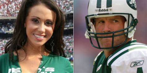 Ex Jets Host Who Accused Brett Favre Of Sending Lewd Pics Karma Never Forgets