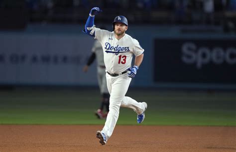 Recap Max Muncy Takes Mlb Home Run Lead Dodgers Beat Twins On Trayce