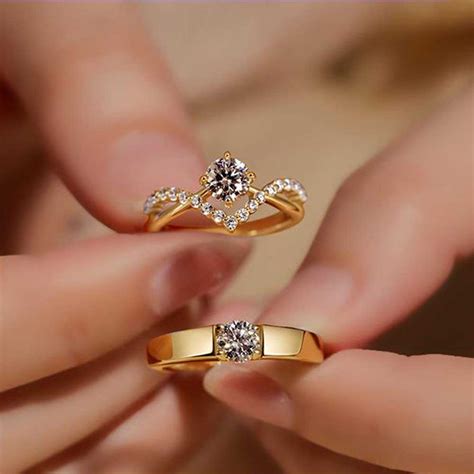 Simple Diamond Crystal Men Women Couple Fashion Jewelry Gold Titanium