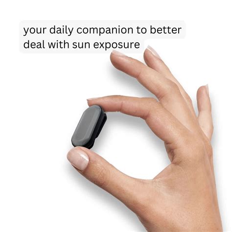 Wearable Uv Sensor With App To Help You Prevent Sunburns Sun A Wear