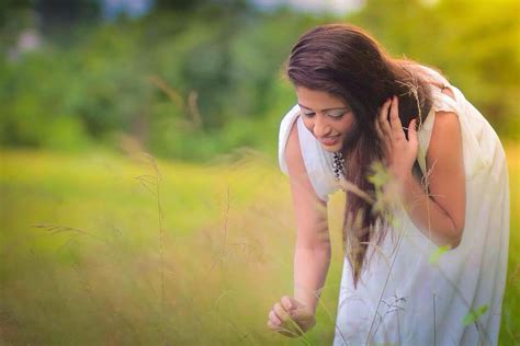 Tharunaya Modelsrilankan Modelssri Lankan Models Onlinefemale Models
