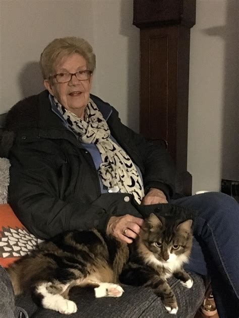 Amanda Shaw Is Fundraising For Rspca