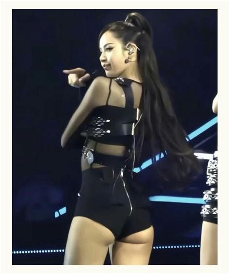 Please Send Me All Your Pics Of Lisass Incredible Ass I Beg You