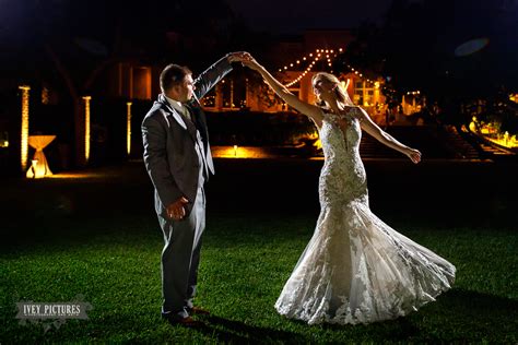 Lindsay And Dougs Wedding At The Cummer Museum Of Art And Gardens