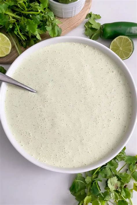 Copycat Cafe Rio Tomatillo Dressing