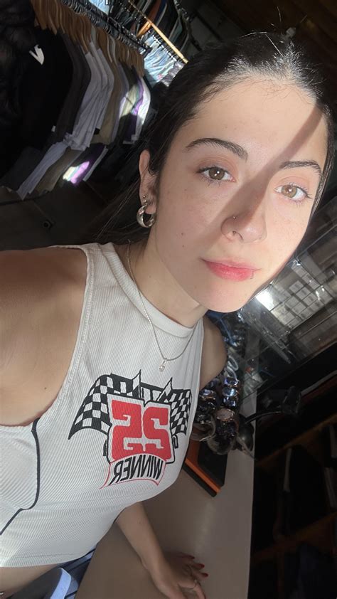 Do I Look Gorgeous Without Makeup R Reallygorgeous