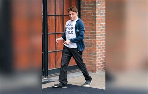 Chris Kattan Claims Lorne Michaels Made Him Have Sex With A Director